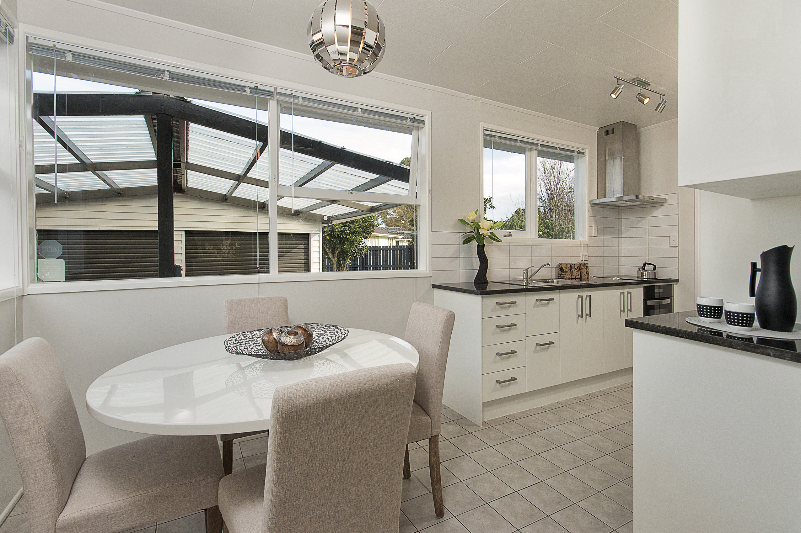 dining-t – Private Sale